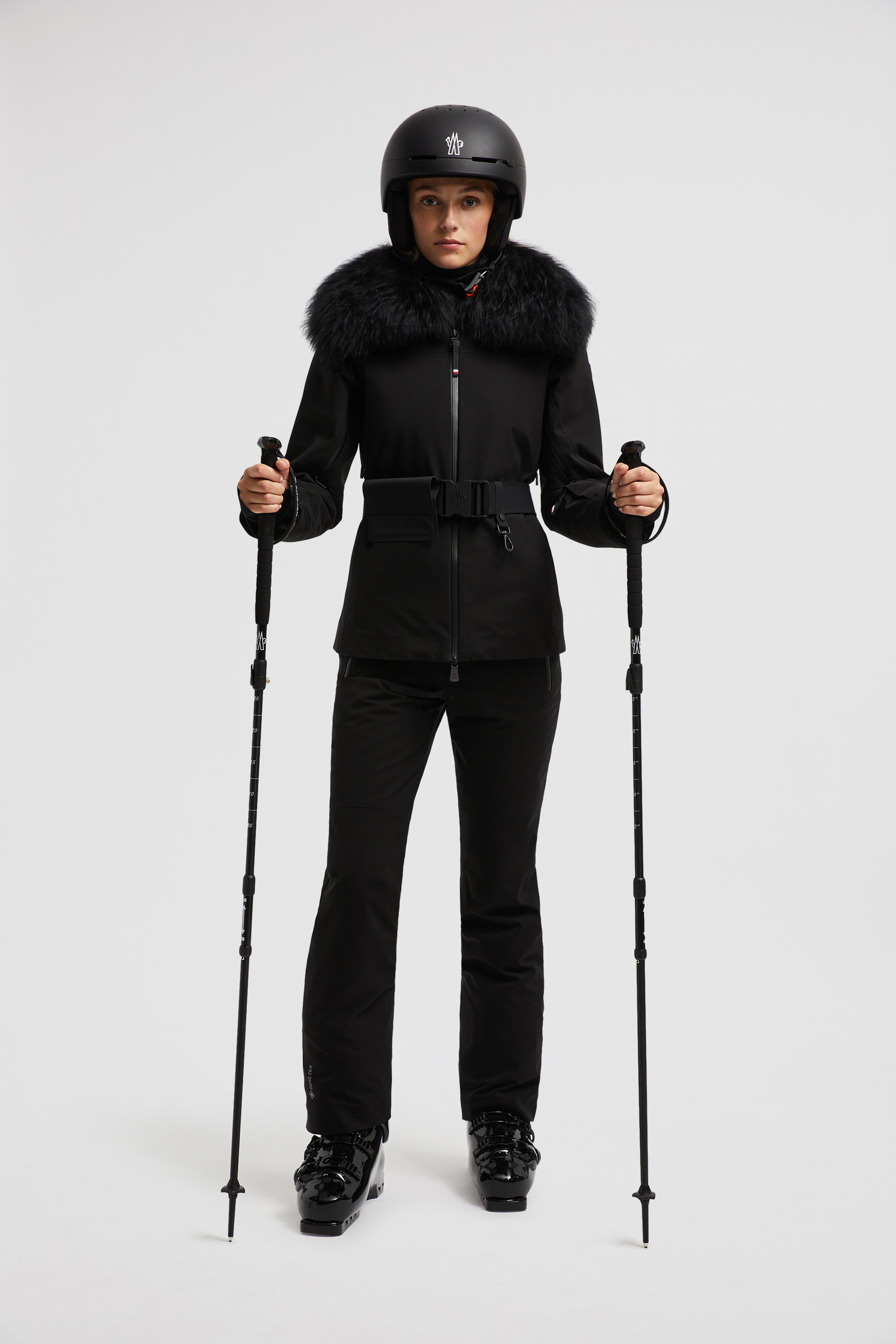 Black Padded GORE TEX Ski Pants Pants Shorts For Women Moncler US Black Padded GORE TEX Ski Pants Pants Shorts For Women Moncler US