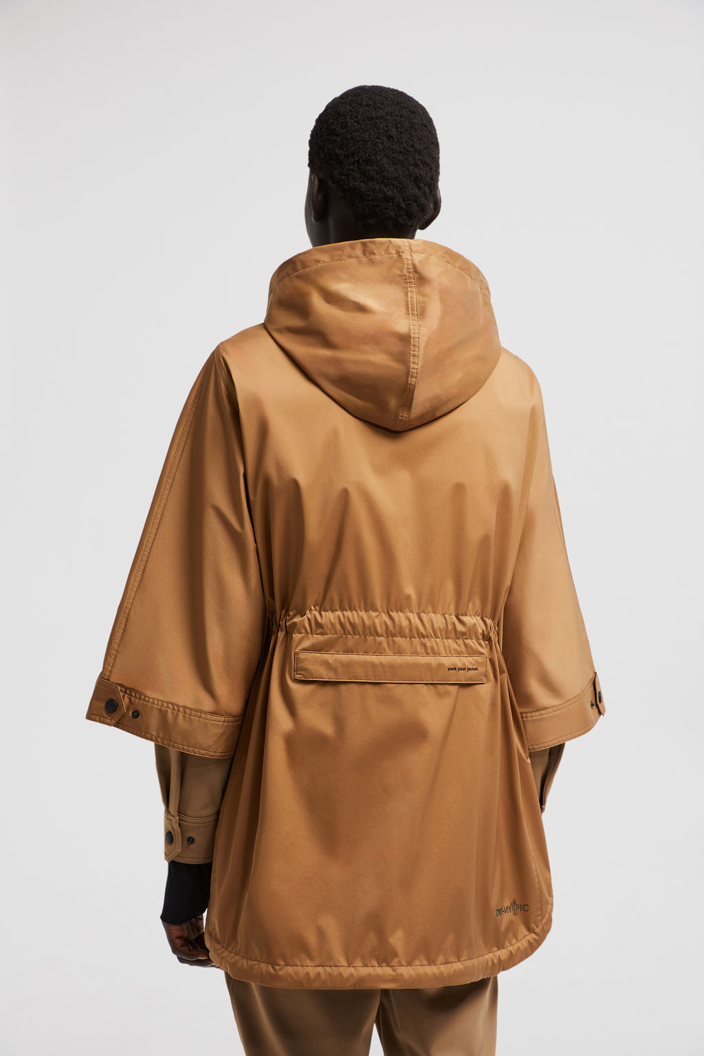 Cape à capuche Vorassy Marron clair - Capes Femme | Moncler FR