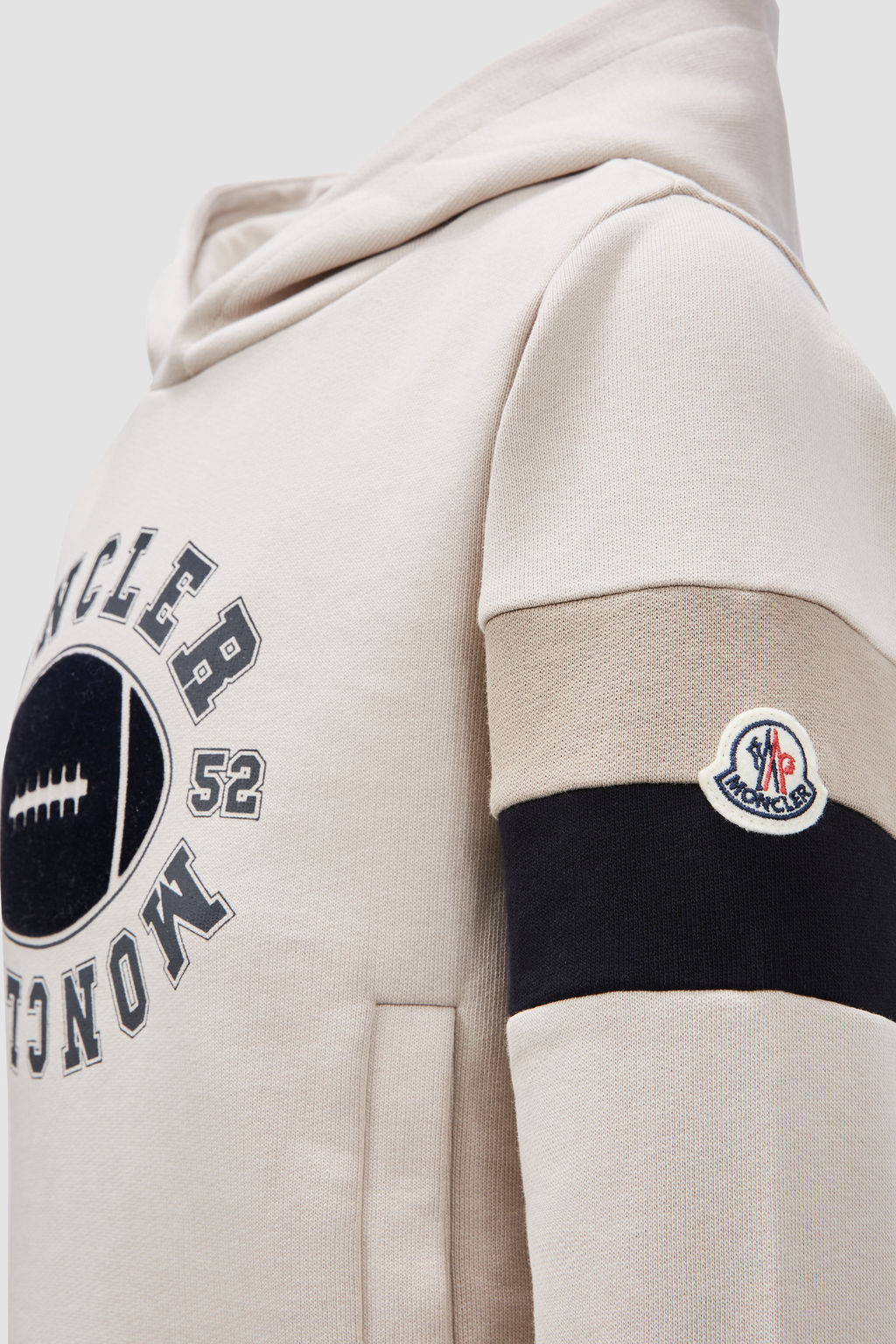 Moncler Kids - New In and Highlights | Moncler UK